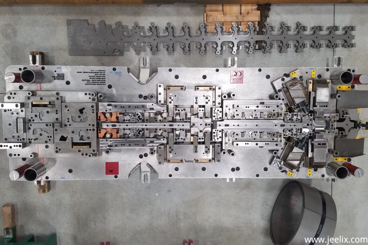 “Progressive Die Stamping”: Mwongozo Kamili - JEELIX